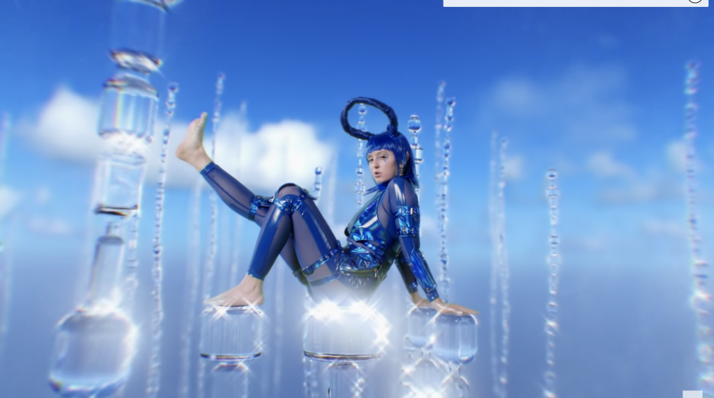 Ashnikko Collaborates With Tik Tok Fans For 'Daisy' Music Video ...